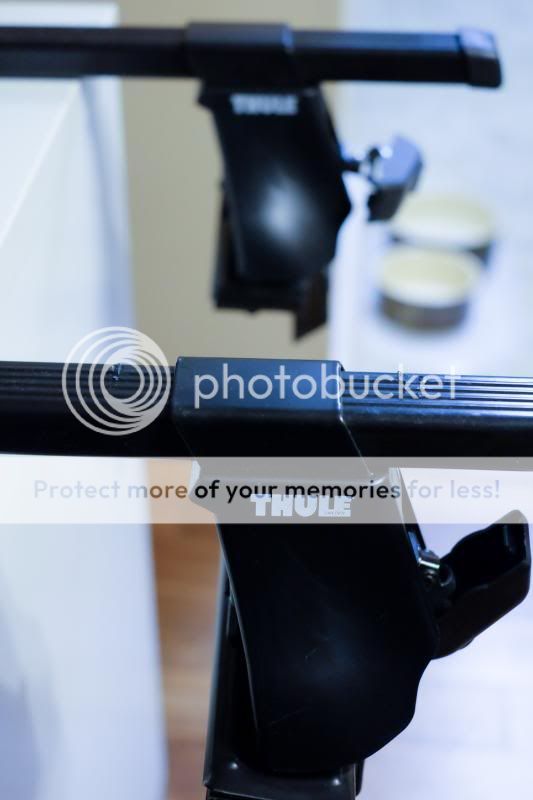 Thule 50" Bars with 400XT Towers + B5 Sedan Fit Kit $150 | VW Vortex ...