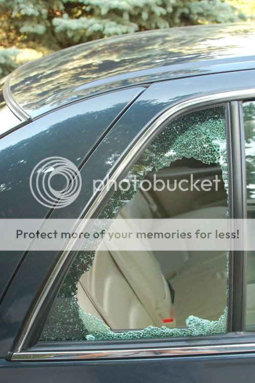 Smashed Rear Window | Cadillac Owners Forum